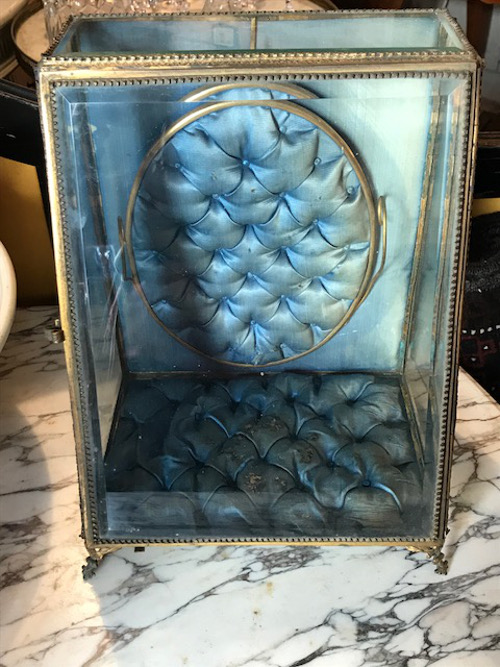 A4922 Stunning Antique Frenc Glass Casket